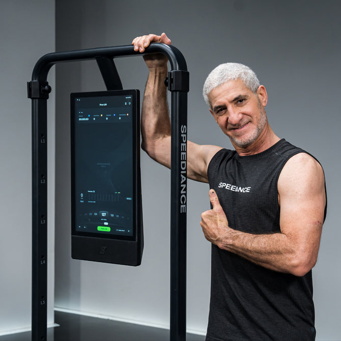 Wie man Hip Thrusts macht und welche Muskeln dabei trainiert werden ...